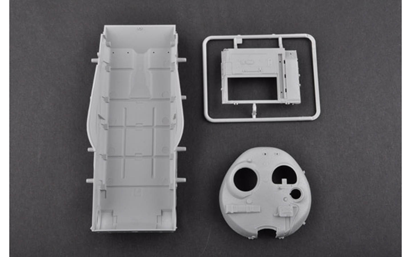 Soviet T-64A Model 1981 - Trumpeter 01579 | kingshobby.com