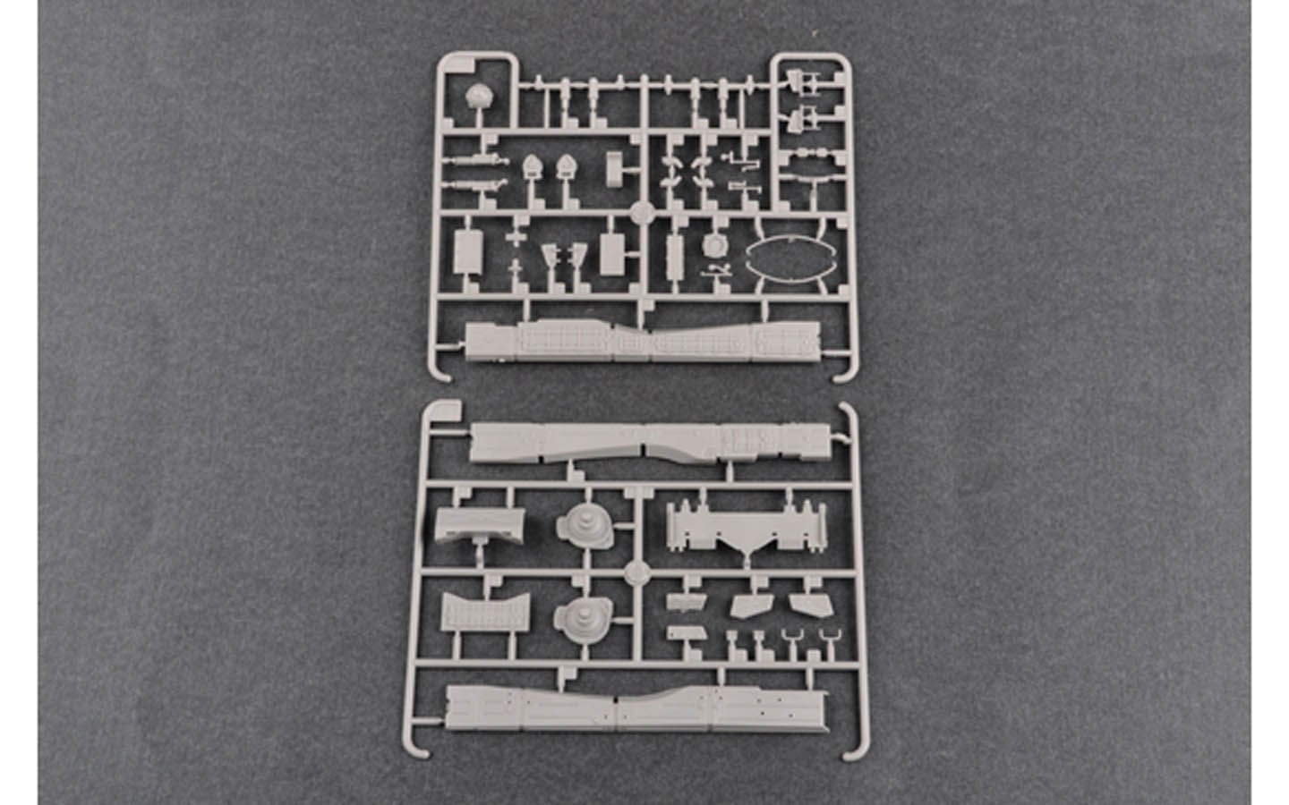 Soviet T-64AV Model 1984 - Trumpeter 01580 | kingshobby.com