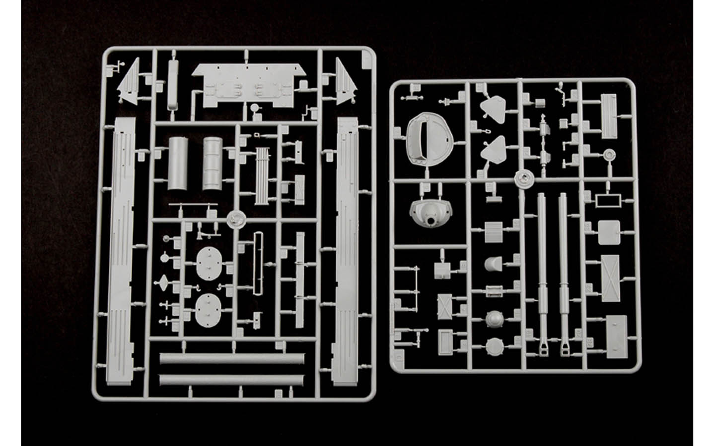 Russian ASU-85, Airborne Self-Propelled Gun Model 1956 - Trumpeter ...
