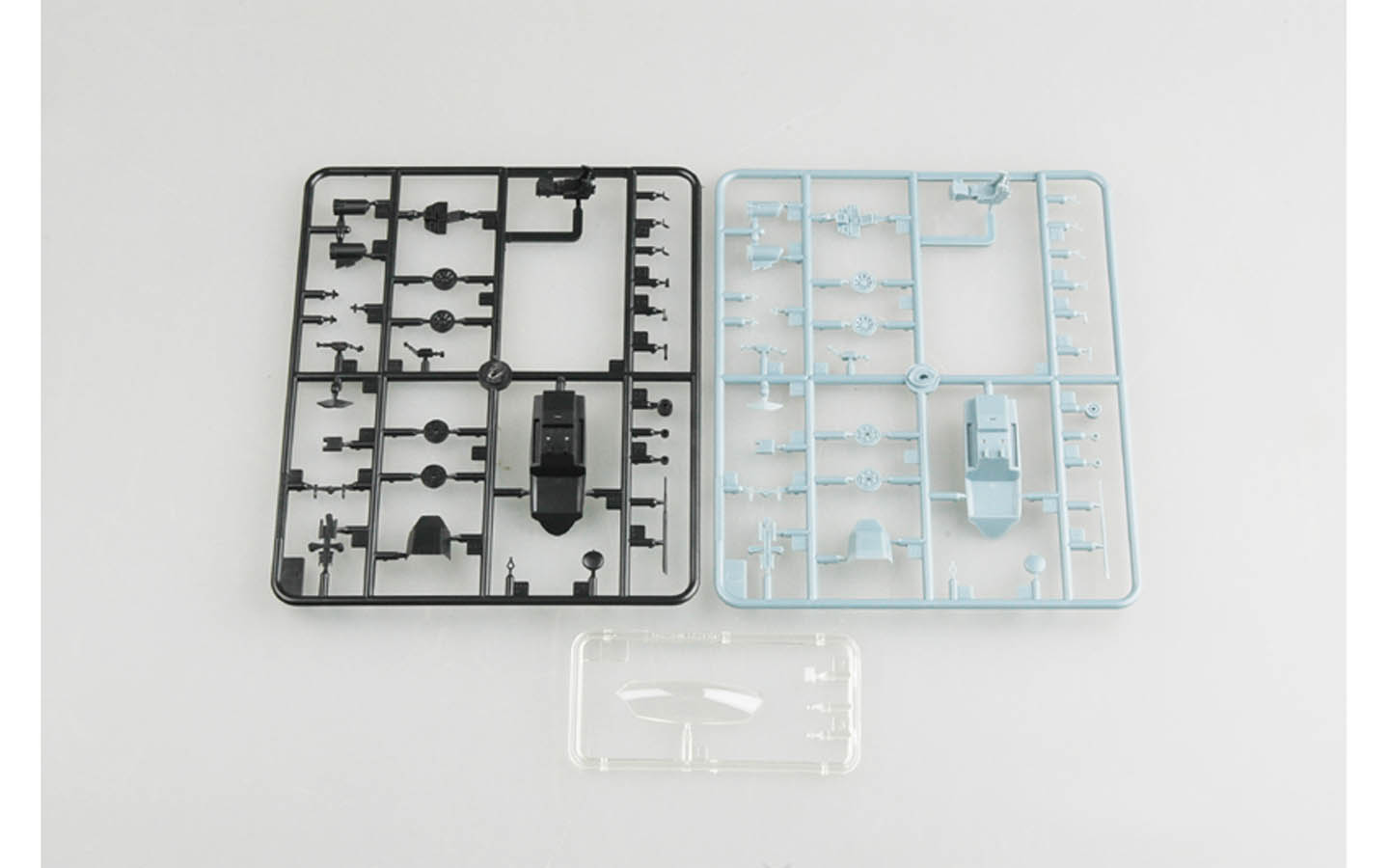 Chinese J-20 Mighty Dragon - Trumpeter 01663 | kingshobby.com