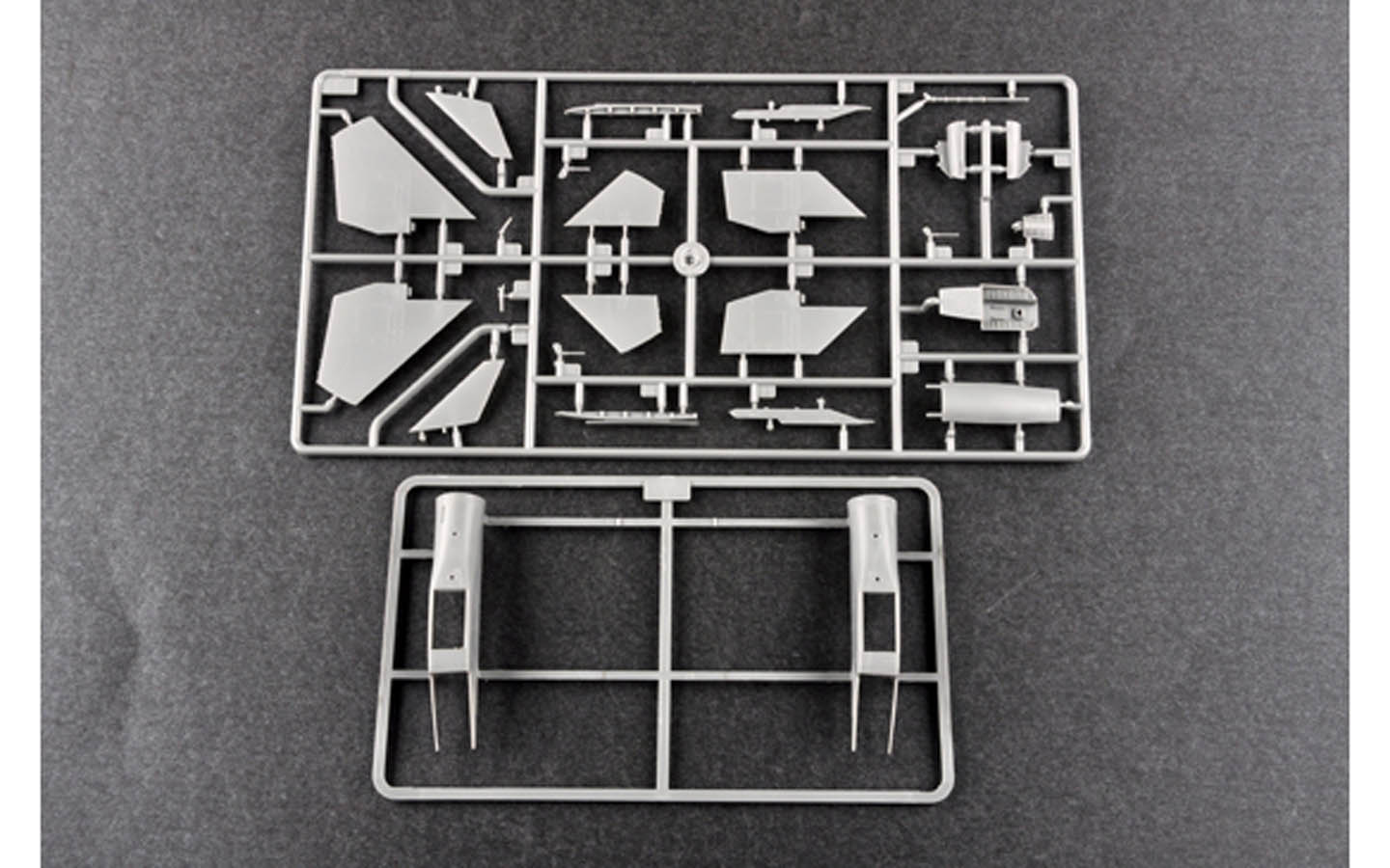 Chinese J-15 - Trumpeter 01668 | kingshobby.com