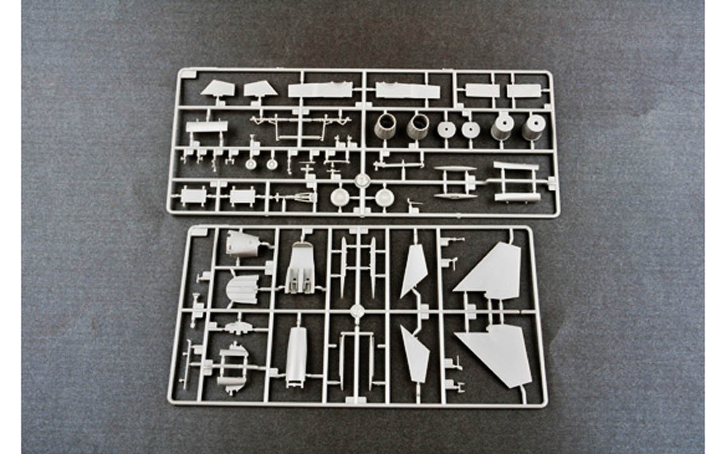 Russian Su-33UB Flanker D - Trumpeter 01669 | kingshobby.com