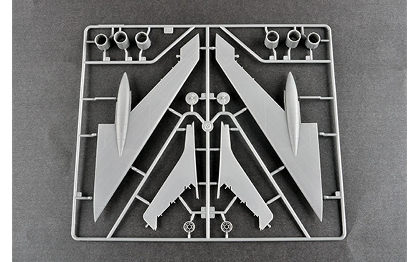 Tu-128M Fiddler - Trumpeter 01687 | kingshobby.com