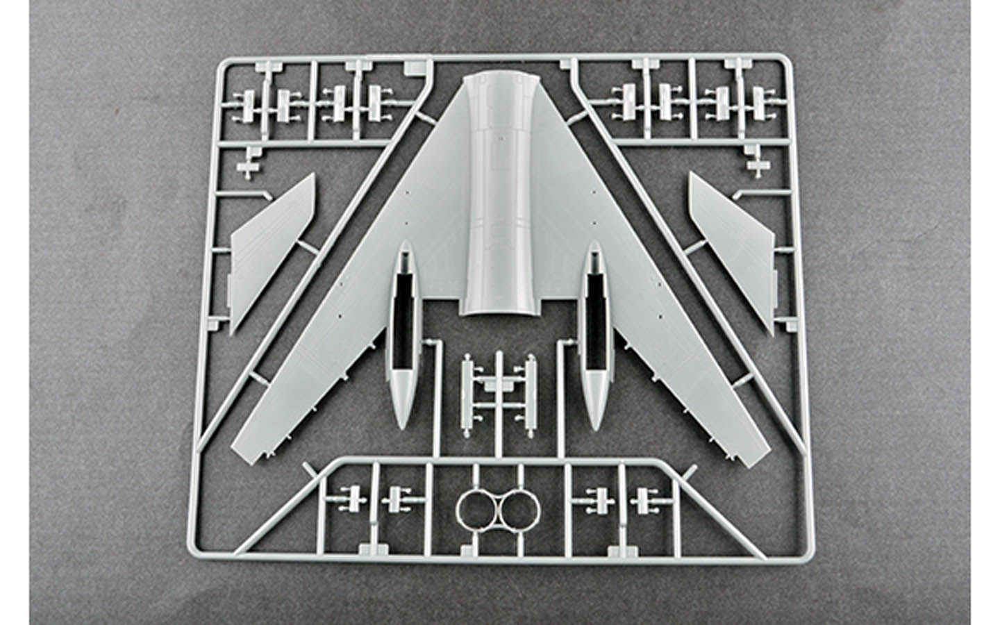 Tu-128UT Fiddler - Trumpeter 01688 | kingshobby.com