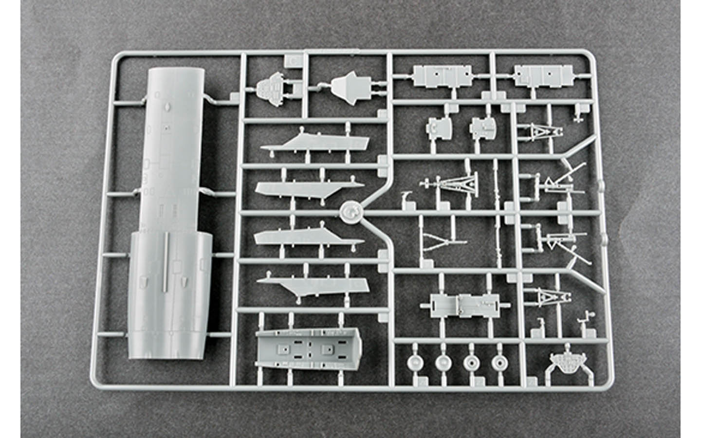 Tu-128UT Fiddler - Trumpeter 01688 | kingshobby.com