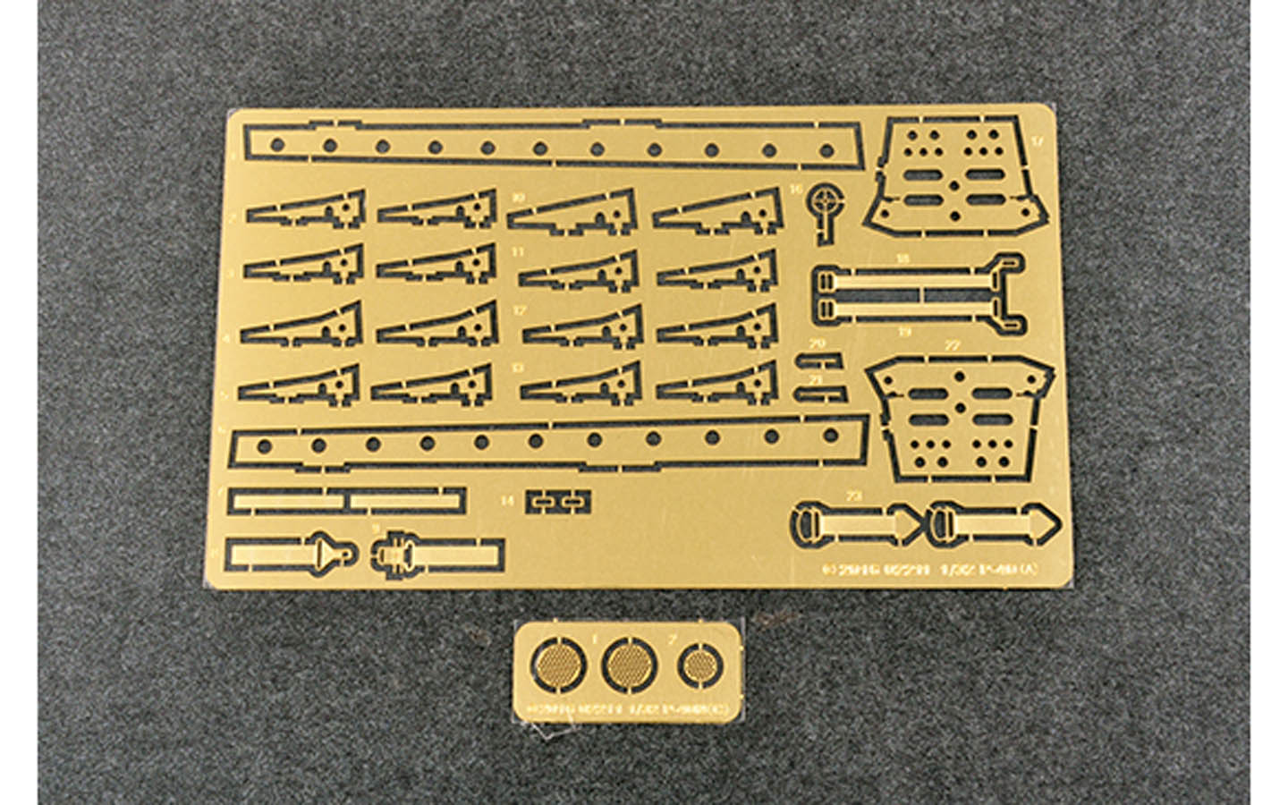 P-40N War Hawk - Trumpeter 02212 | kingshobby.com