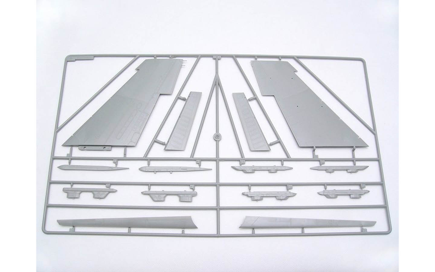 Sukhoi Su-27 Flanker B - Trumpeter 02224 | kingshobby.com