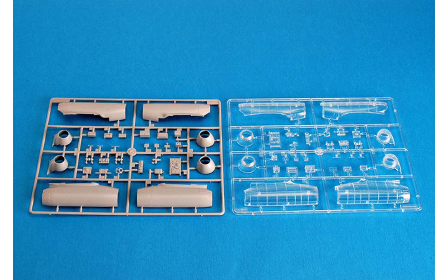 Messerschmitt Me 262 A-2a - Trumpeter 02236 | kingshobby.com
