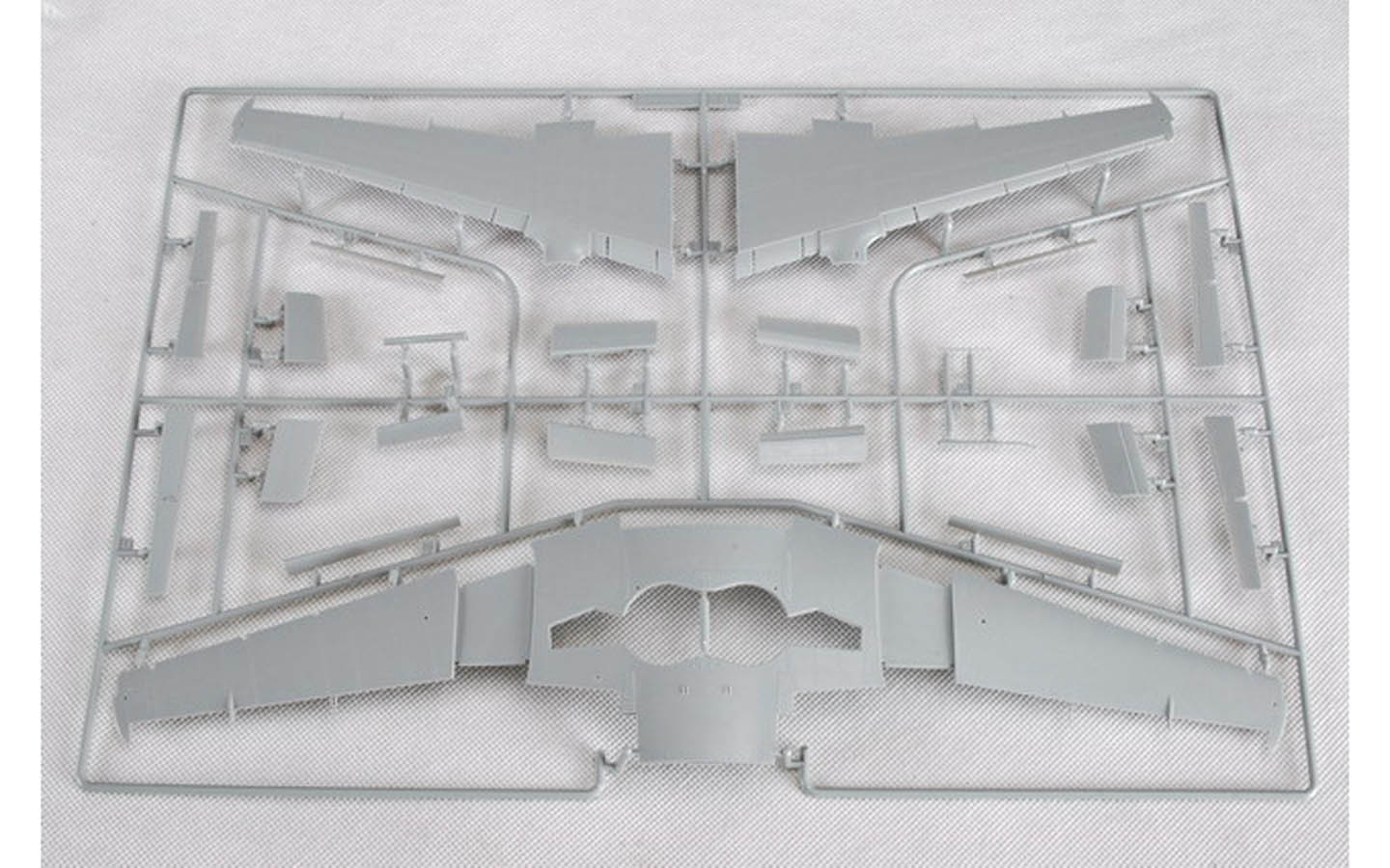 Messerschmitt Me 262 A-2a - Trumpeter 02236 | kingshobby.com
