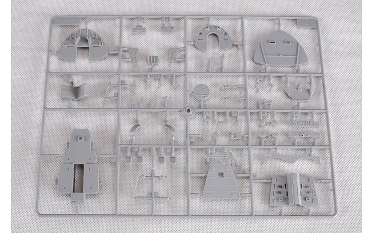Messerschmitt Me 262 A-2a - Trumpeter 02236 | kingshobby.com