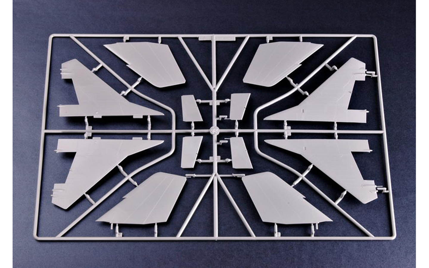 Russia MIG-29M, Fulcrum, Fighter - Trumpeter 02238 | kingshobby.com