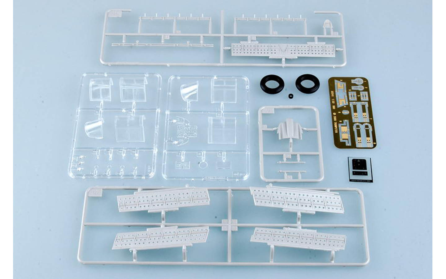 U.S.Navy SBD-1/2, Dauntless - Trumpeter 02241 | kingshobby.com