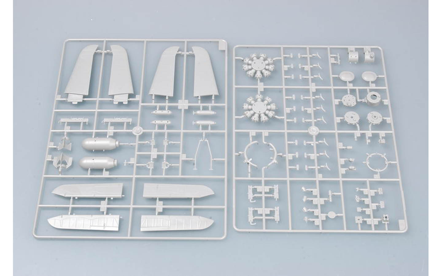 SBD-3, Dauntless, Midway, Clear Edition - Trumpeter 02244 | kingshobby.com