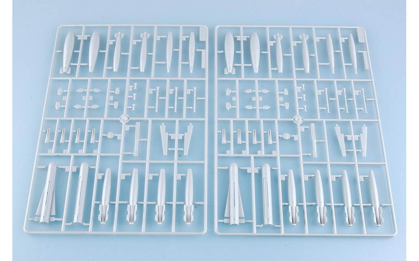 USAF A-7D Corsair II - Trumpeter 02245 | kingshobby.com