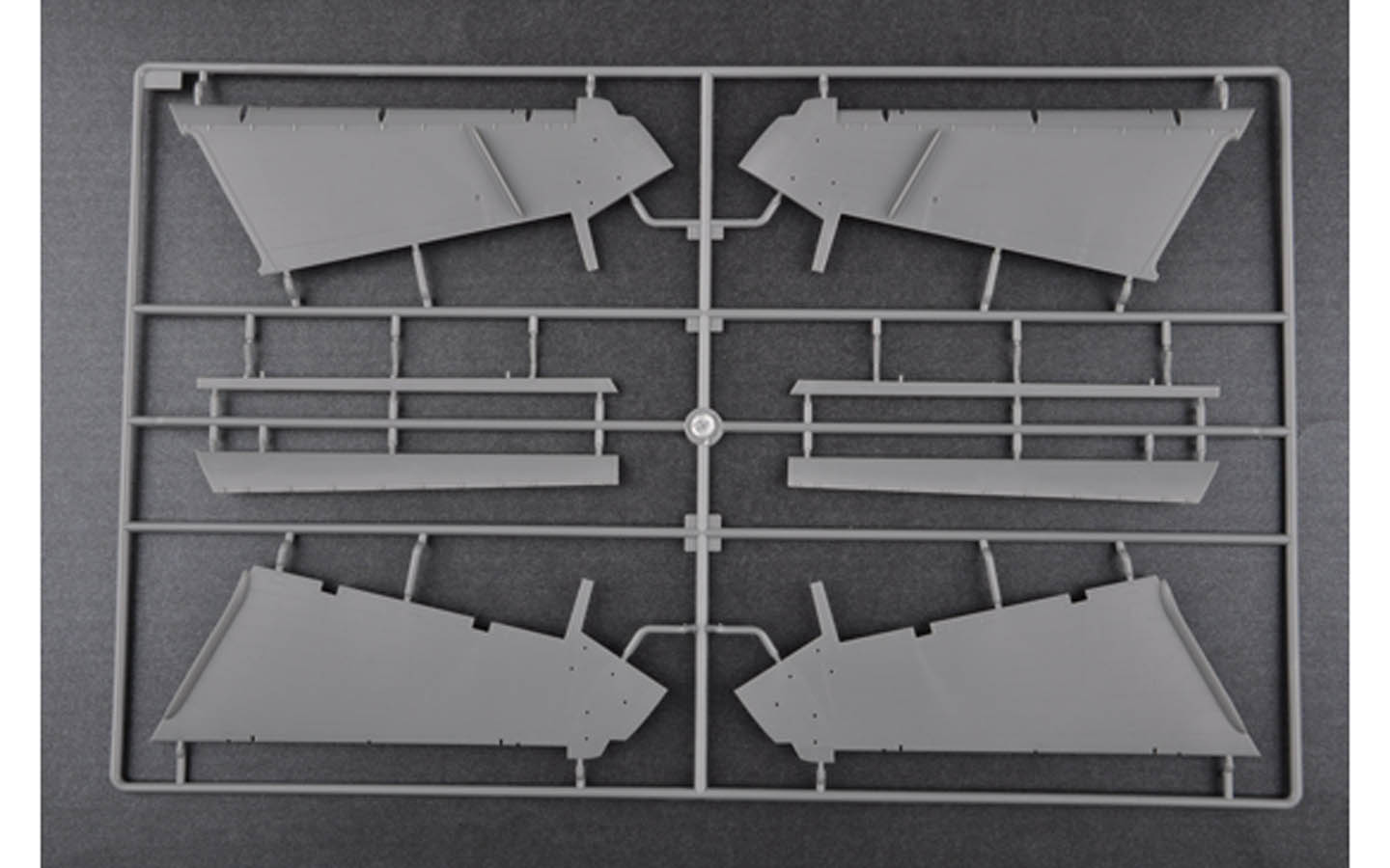 A-6E/Tram, Intruder - Trumpeter 02250 | kingshobby.com
