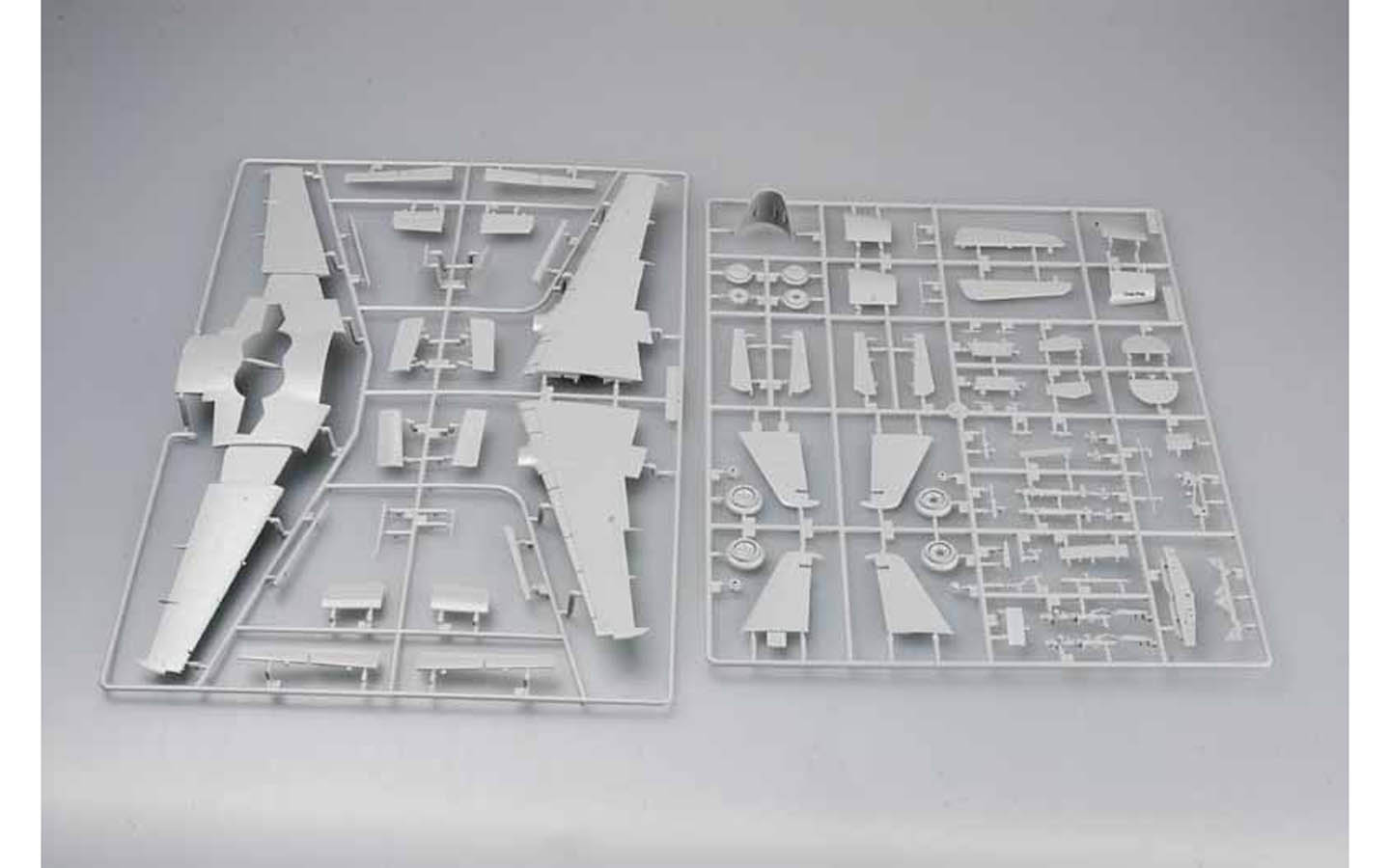 Messerschmitt Me 262A-1a, Clear edition - Trumpeter 02261 | kingshobby.com