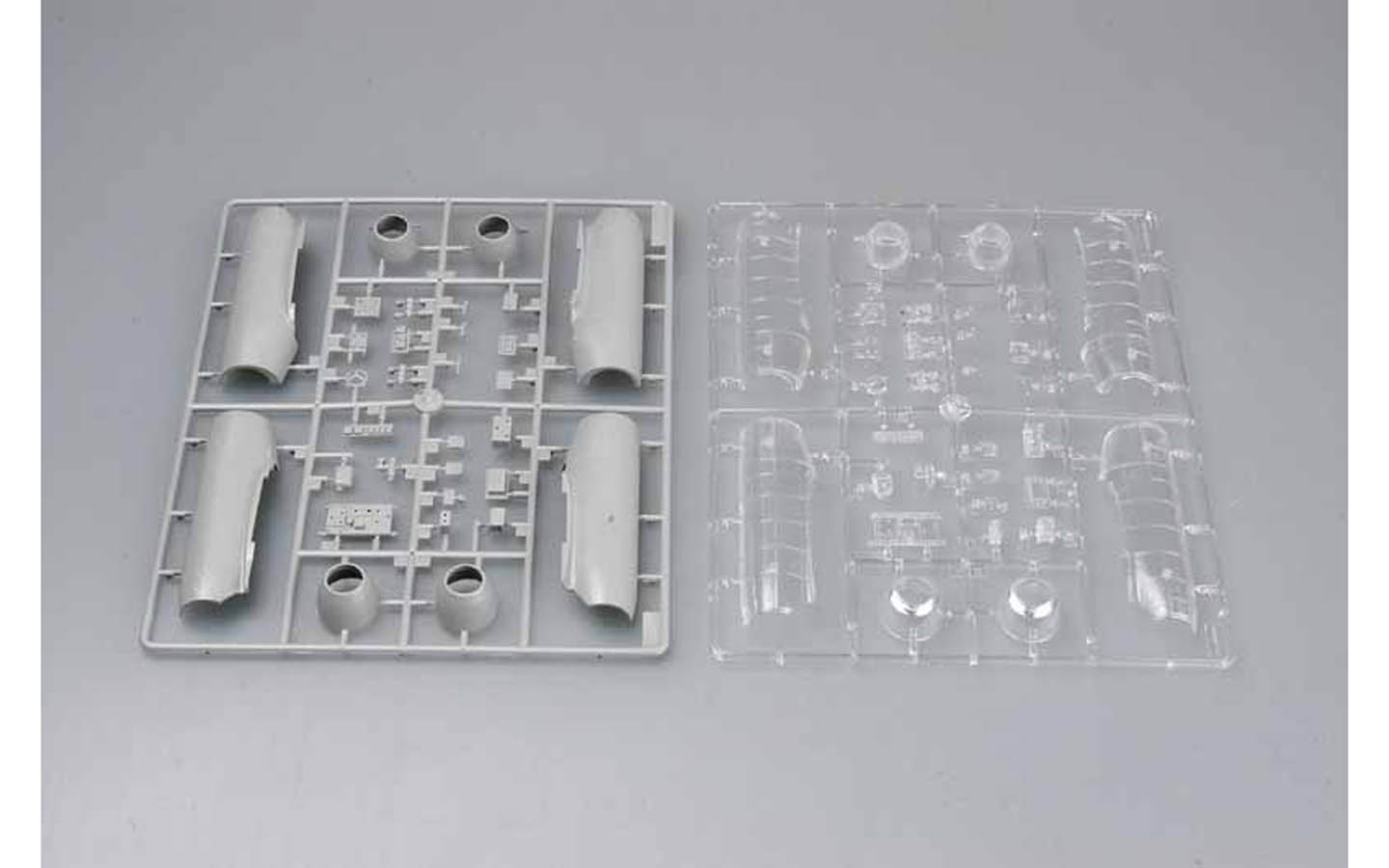 Messerschmitt Me 262A-1a, Clear edition - Trumpeter 02261 | kingshobby.com