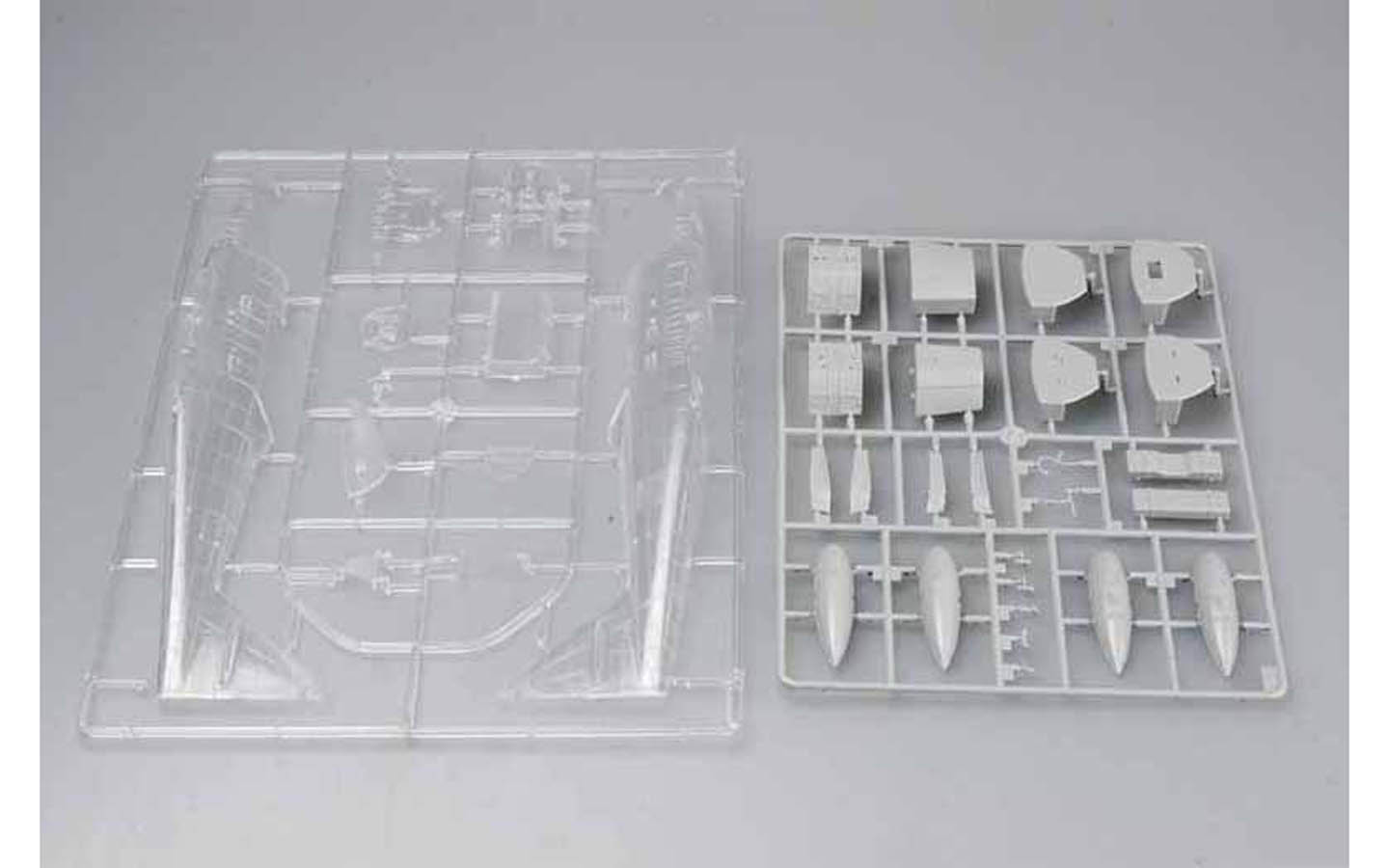 Messerschmitt Me 262A-1a, Clear edition - Trumpeter 02261 | kingshobby.com