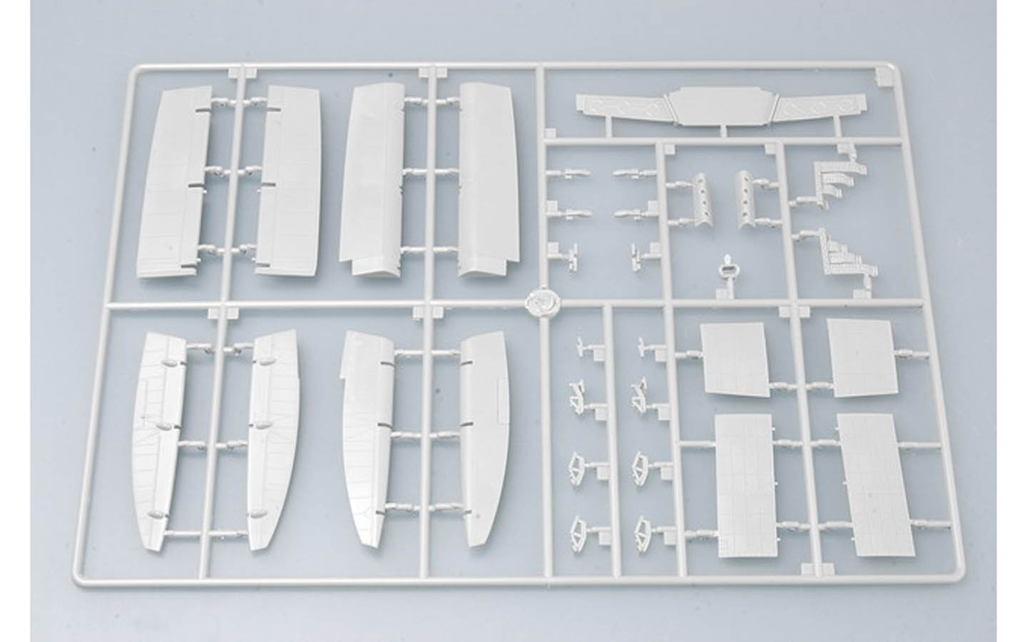 P-47D Thunderbolt, Razorback - Trumpeter 02262 | kingshobby.com