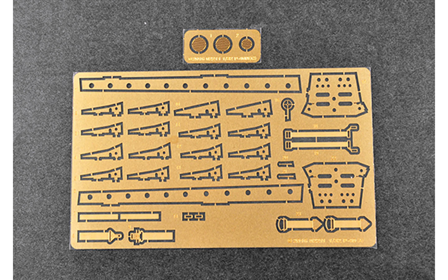 P-40E War Hawk - Trumpeter 02269 | kingshobby.com
