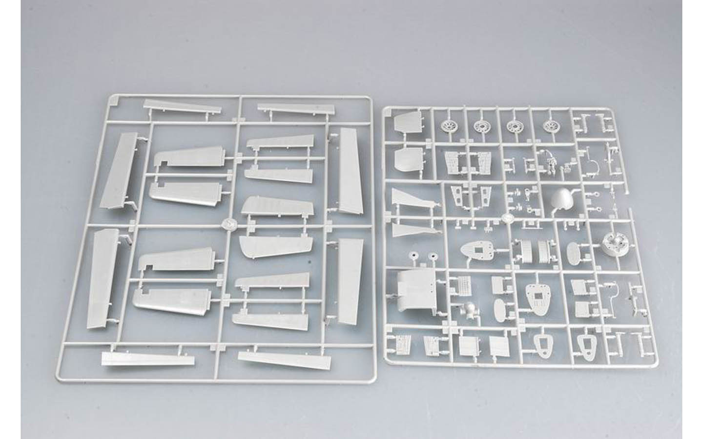 P-51B Mustang II - Trumpeter 02274 | kingshobby.com