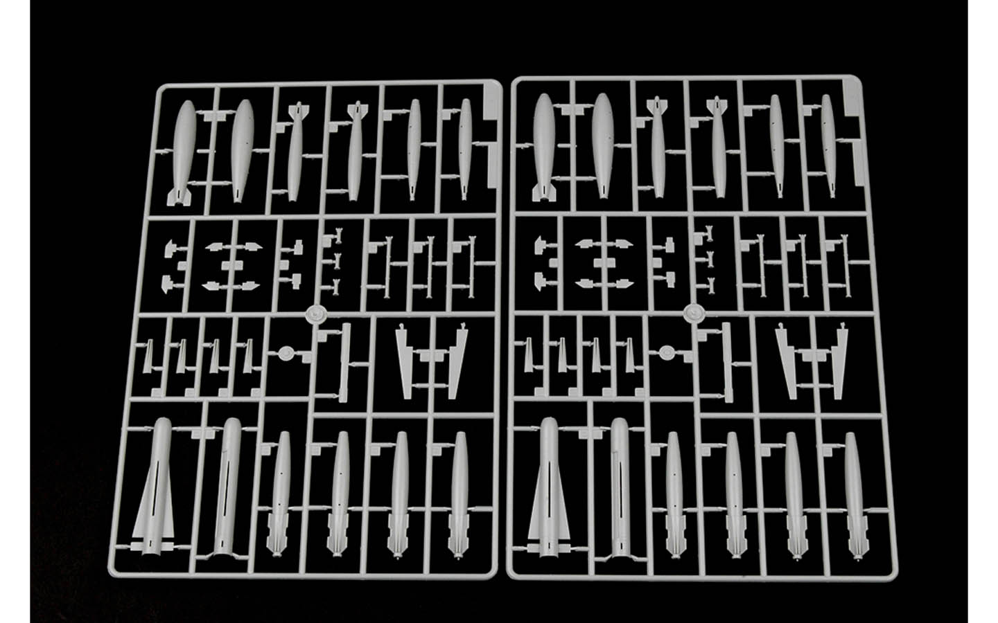 RAF Harrier GR.MK7 - Trumpeter 02287 | kingshobby.com
