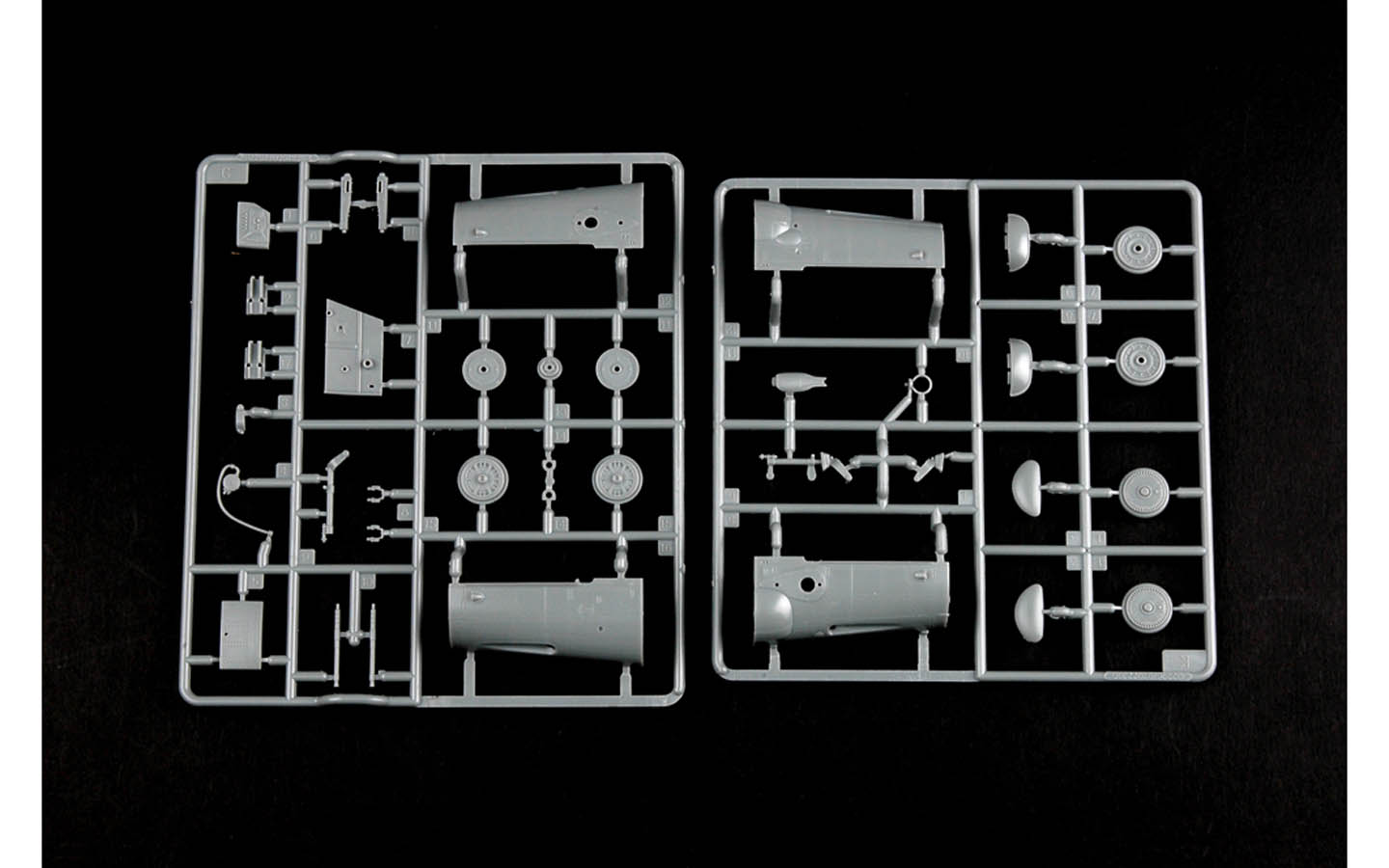 Messerschmitt Bf 109G-6 (Early) - Trumpeter 02296 | kingshobby.com