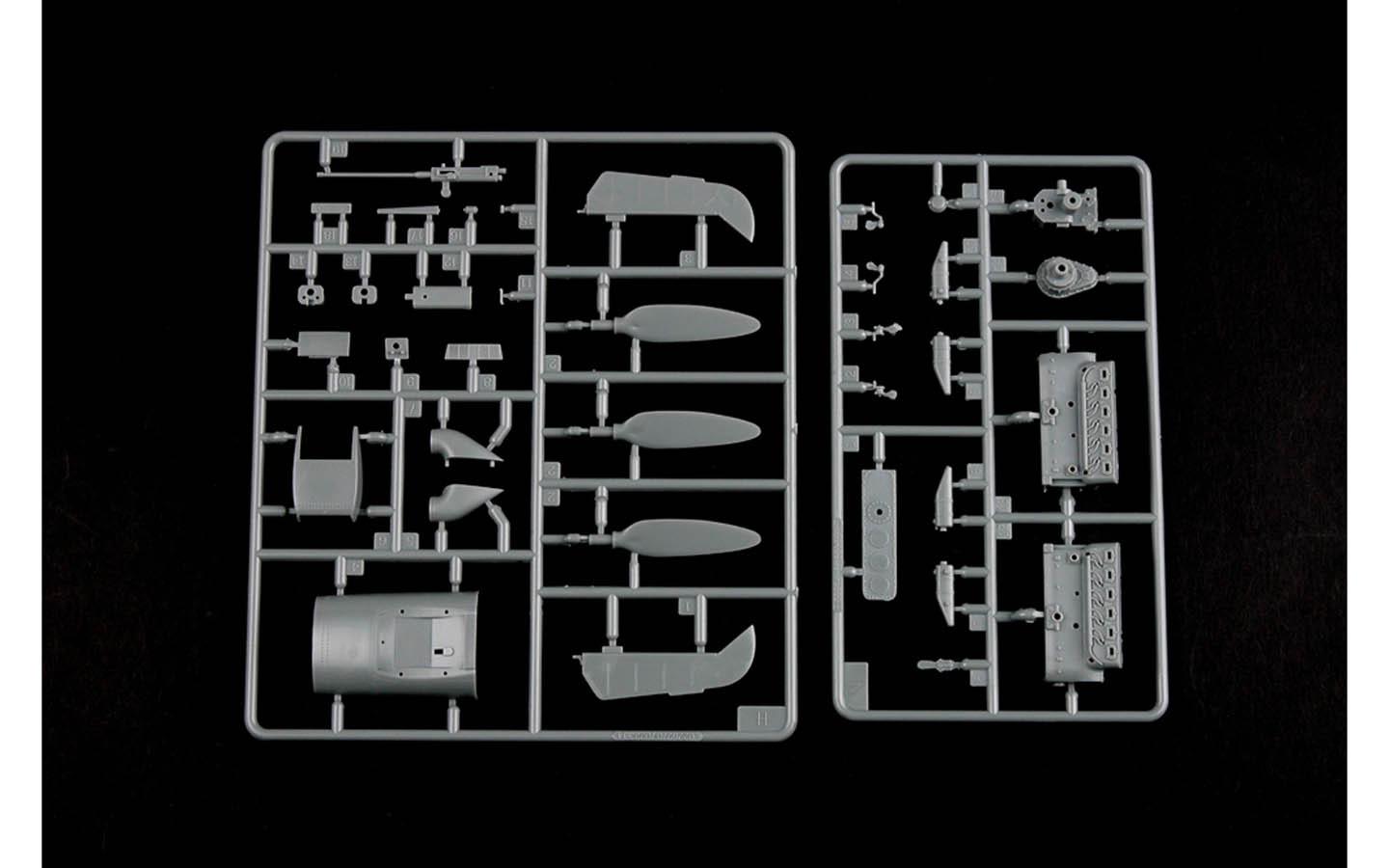 Messerschmitt Bf 109G-6 (Early) - Trumpeter 02296 | kingshobby.com