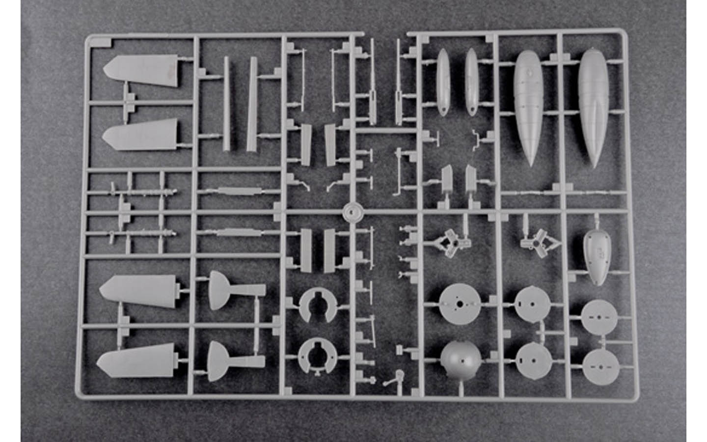 Messerschmitt Bf 109G-6 (Late) - Trumpeter 02297 | kingshobby.com