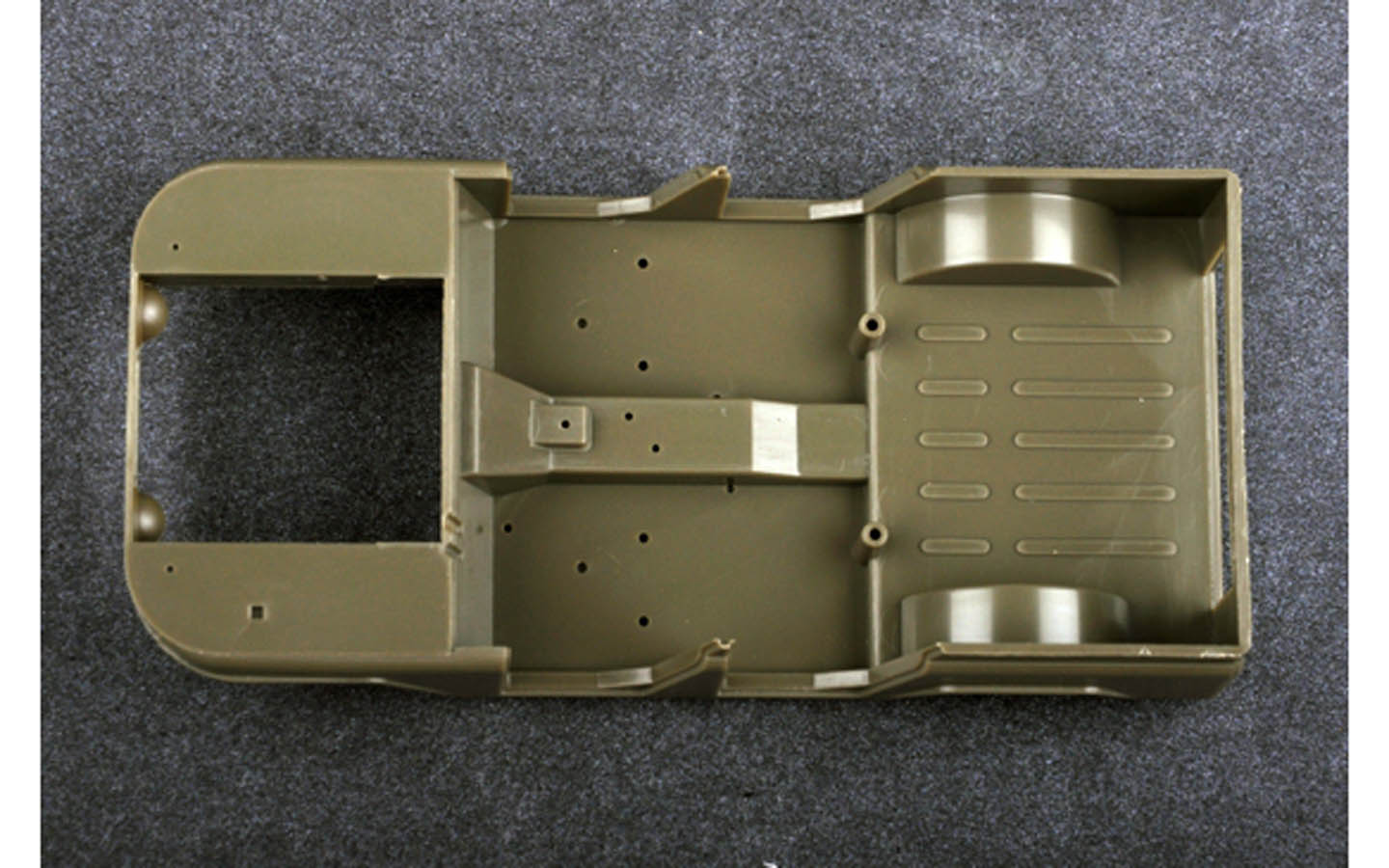 Chinese BJ212 Military Jeep with Canvas Soft Top - Trumpeter 02302 ...