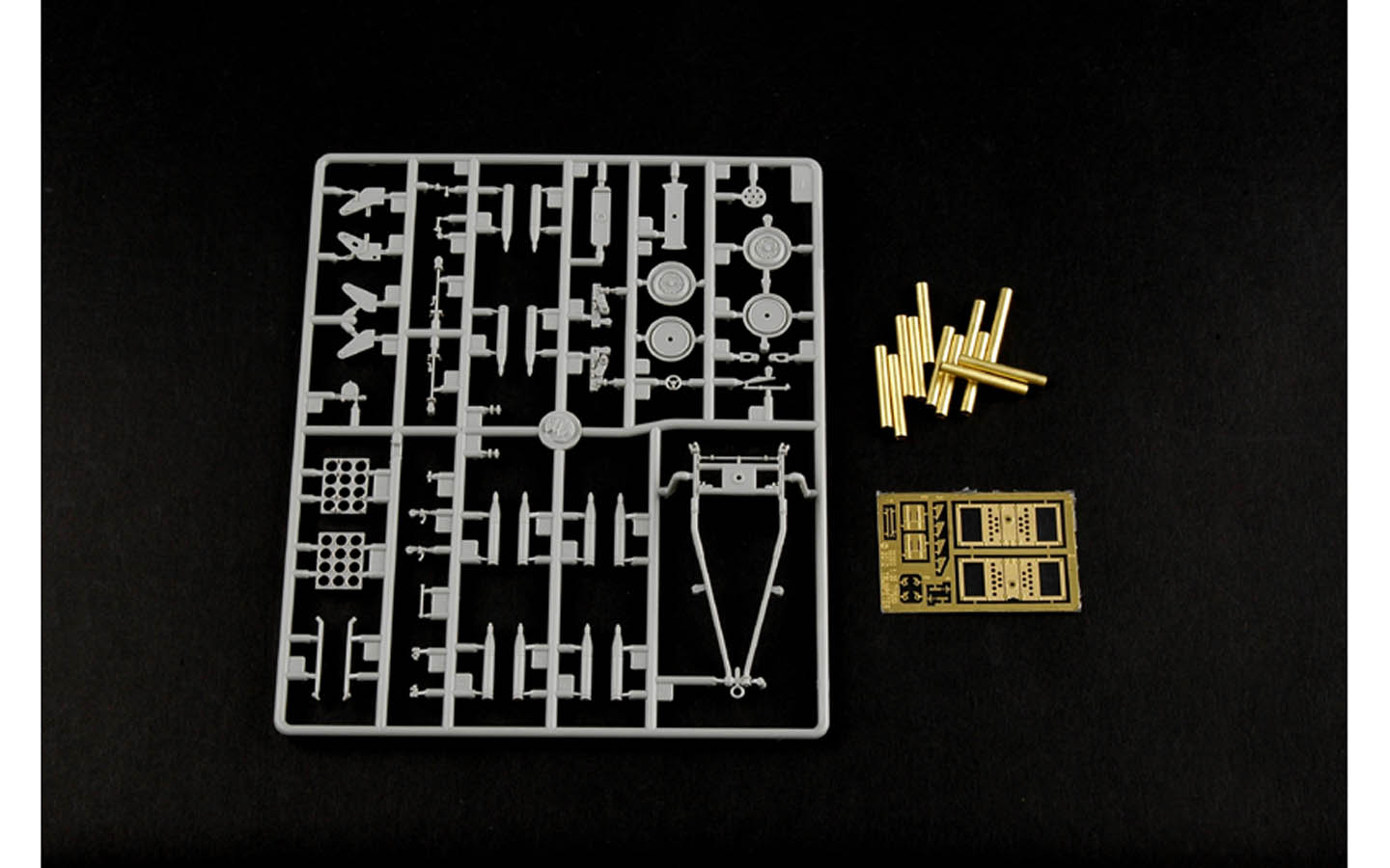 PLA Type 63 107mm Rocket Launcher & BJ212 Military Jeep - Trumpeter ...