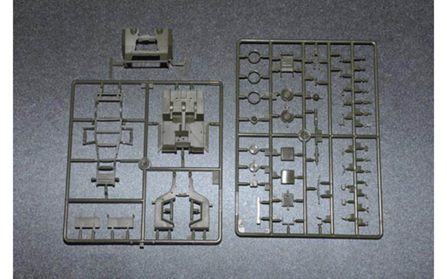 Soviet GAZ-67B Military Vehicles - Trumpeter 02346 | kingshobby.com