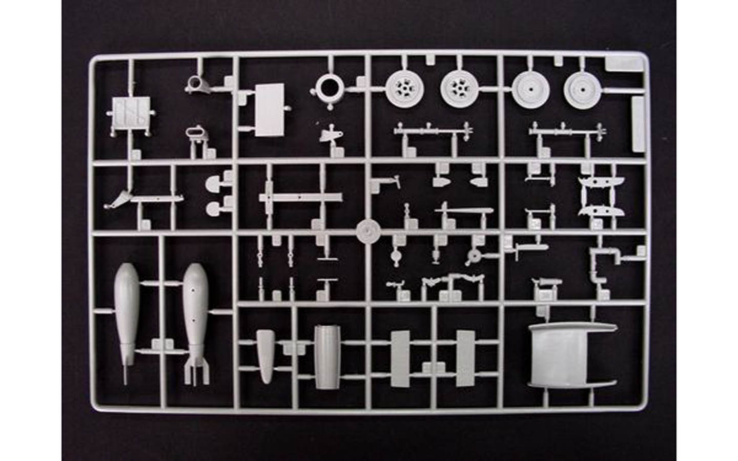 Supermarine Spitfire MK.Vb Float Plane - Trumpeter 02404 | kingshobby.com