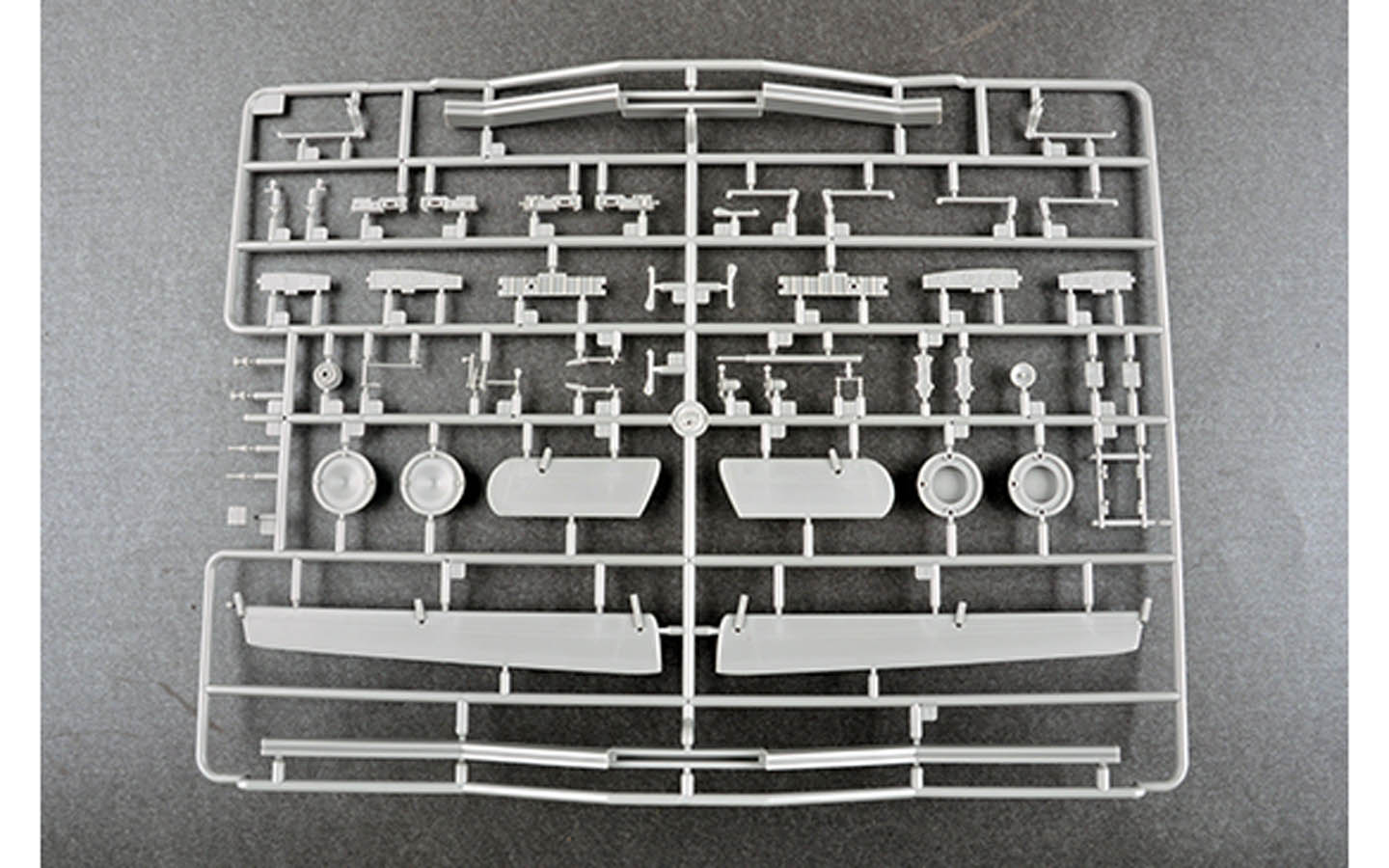 Junkers Ju-87B-2/U4 Stuka - Trumpeter 02422 | kingshobby.com