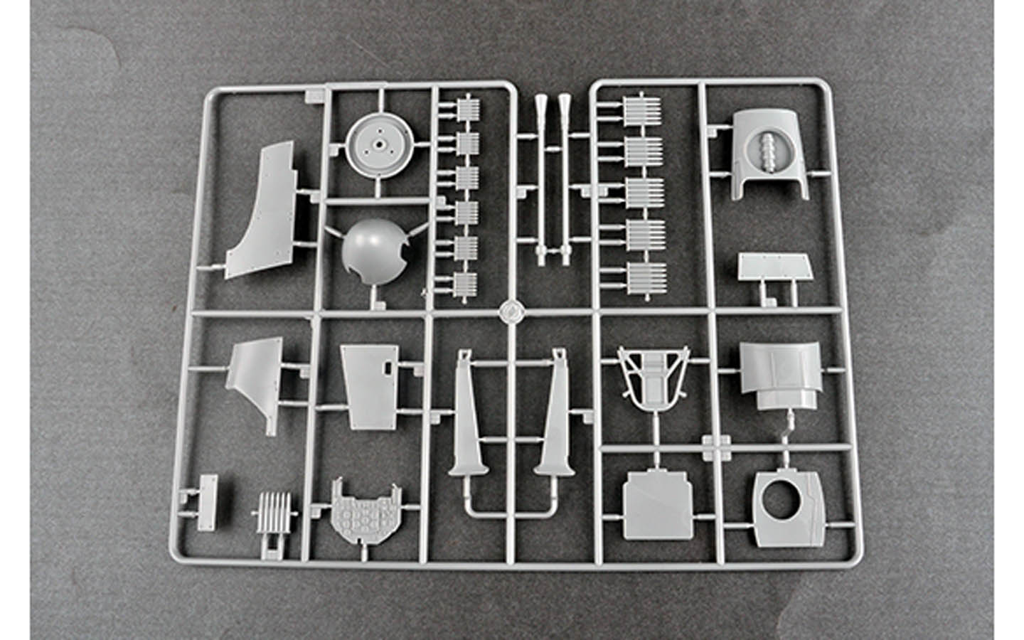 Junkers Ju-87D-5 Stuka - Trumpeter 02424 | kingshobby.com