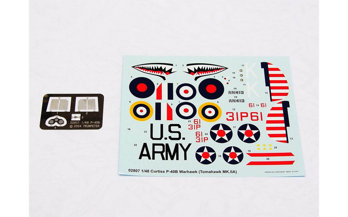 Curtiss P-40B Warhawk (Tomahawk Mk IIA) - Trumpeter 02807 | kingshobby.com