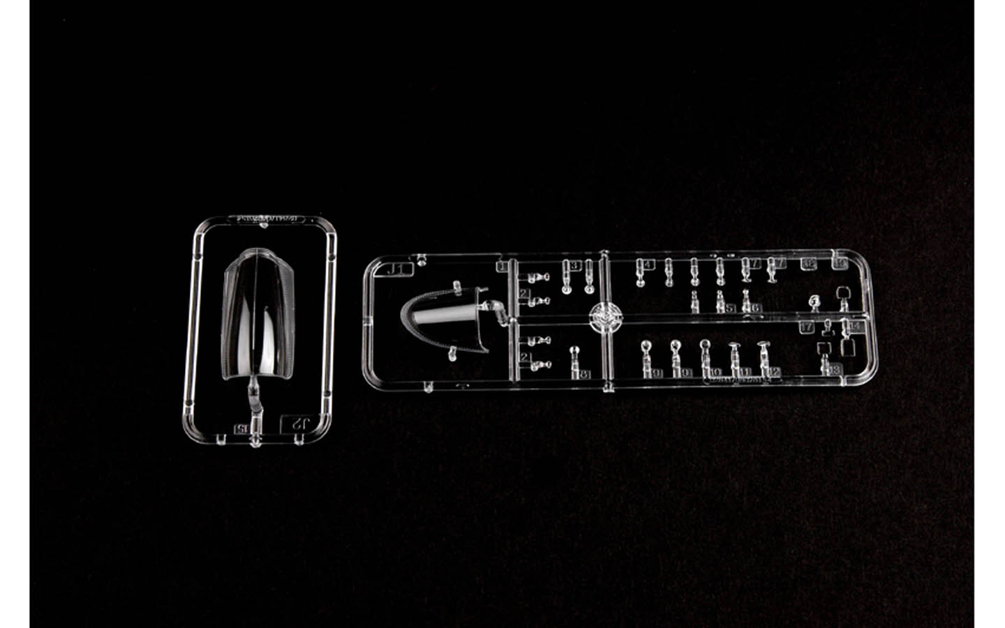 PLAAF J-10B, Vigorous Dragon - Trumpeter 02848 | kingshobby.com