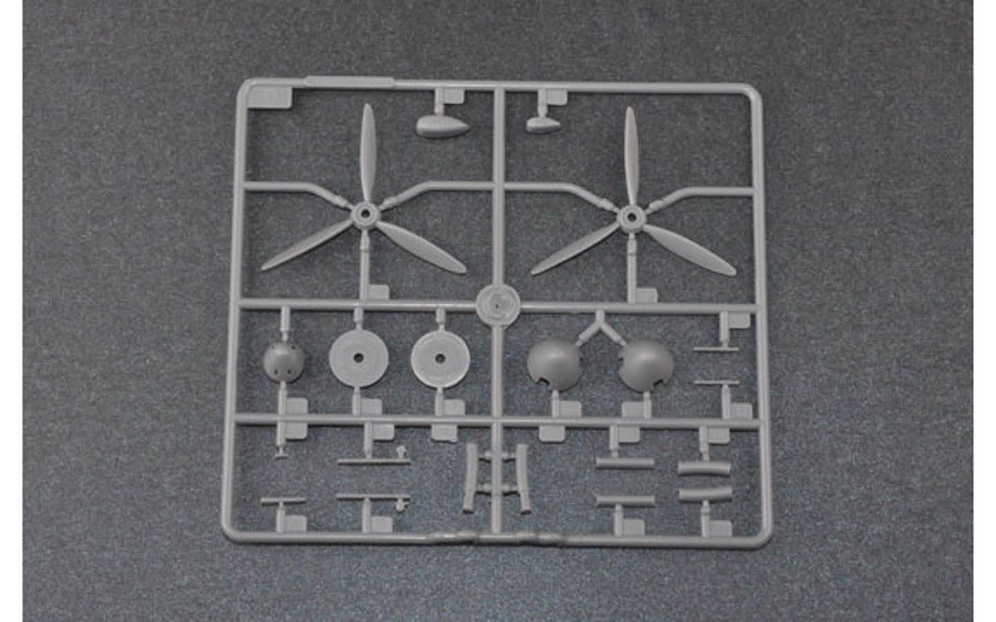 Westland Whirlwind - Trumpeter 02890 | kingshobby.com