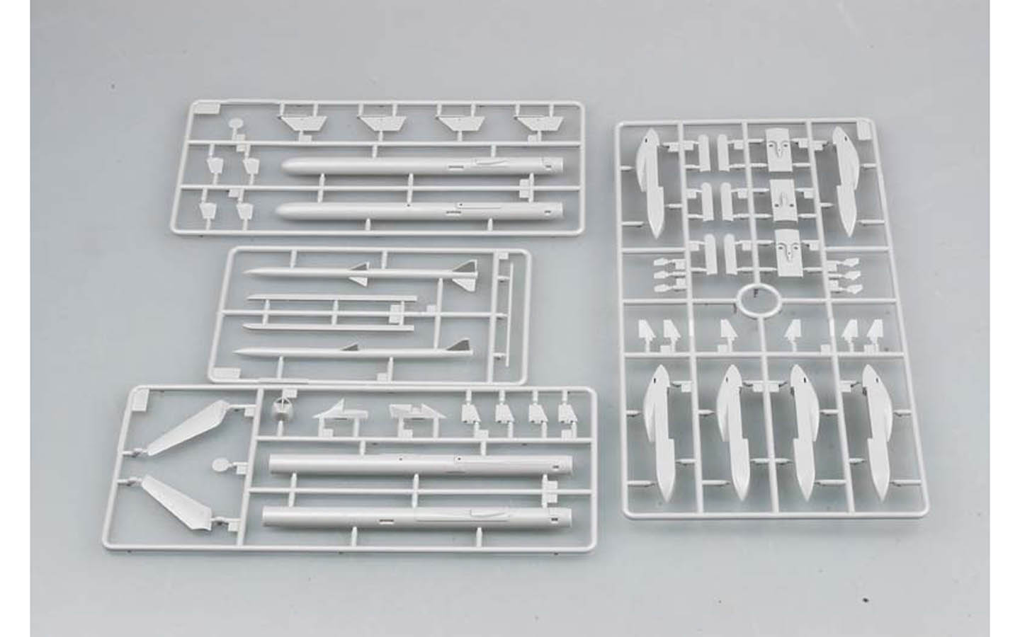 F/A-18E Super Hornet - Trumpeter 03204 | kingshobby.com