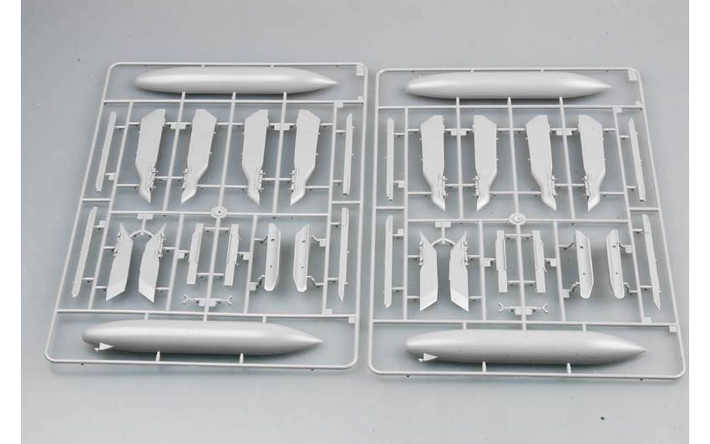 F/A-18E Super Hornet - Trumpeter 03204 | kingshobby.com