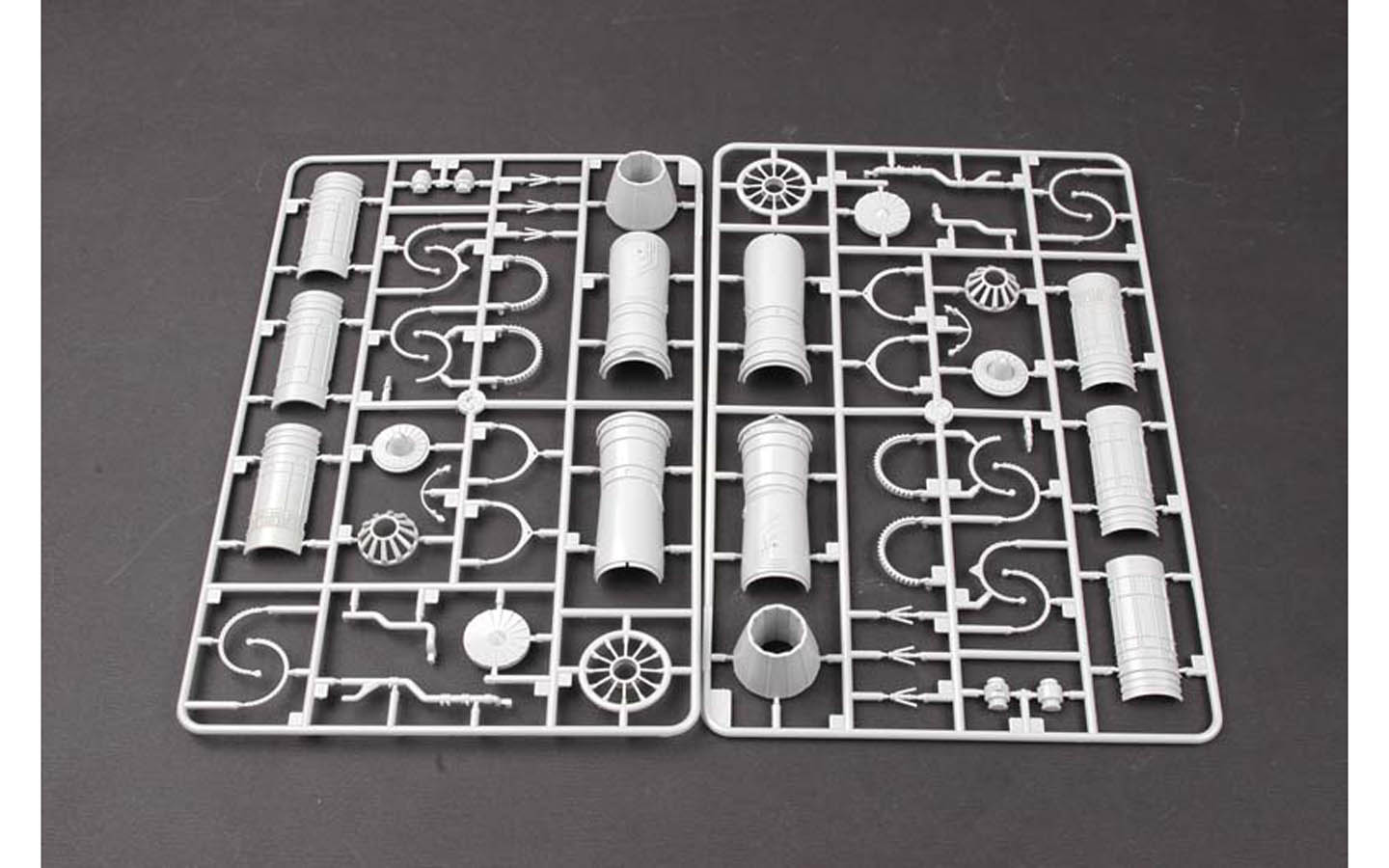 F/A-18F Super Hornet - Trumpeter 03205 | kingshobby.com