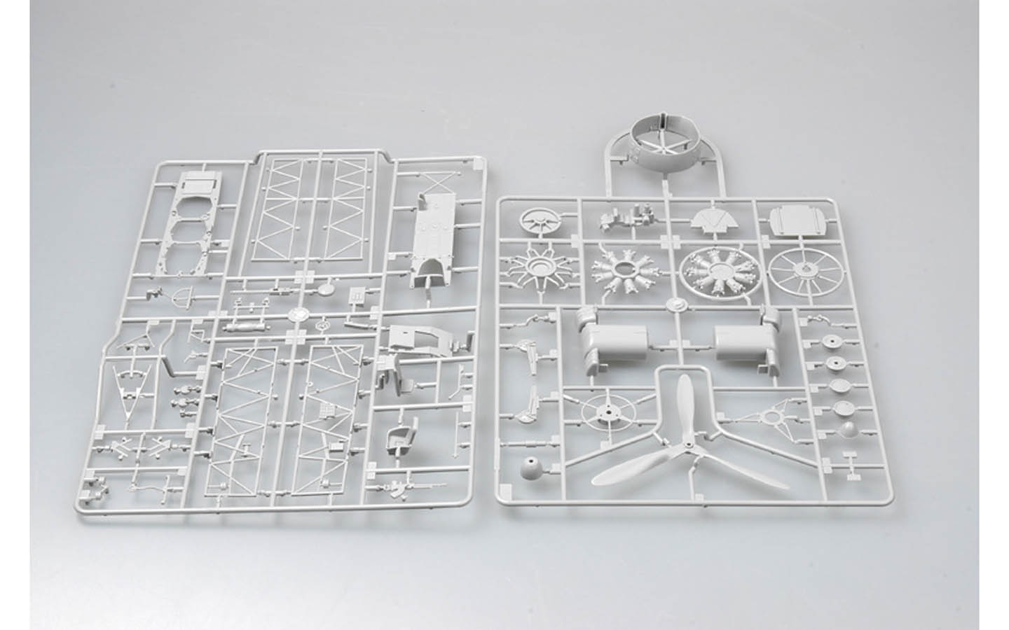 Fairey Swordfish Mk. I - Trumpeter 03207 | kingshobby.com