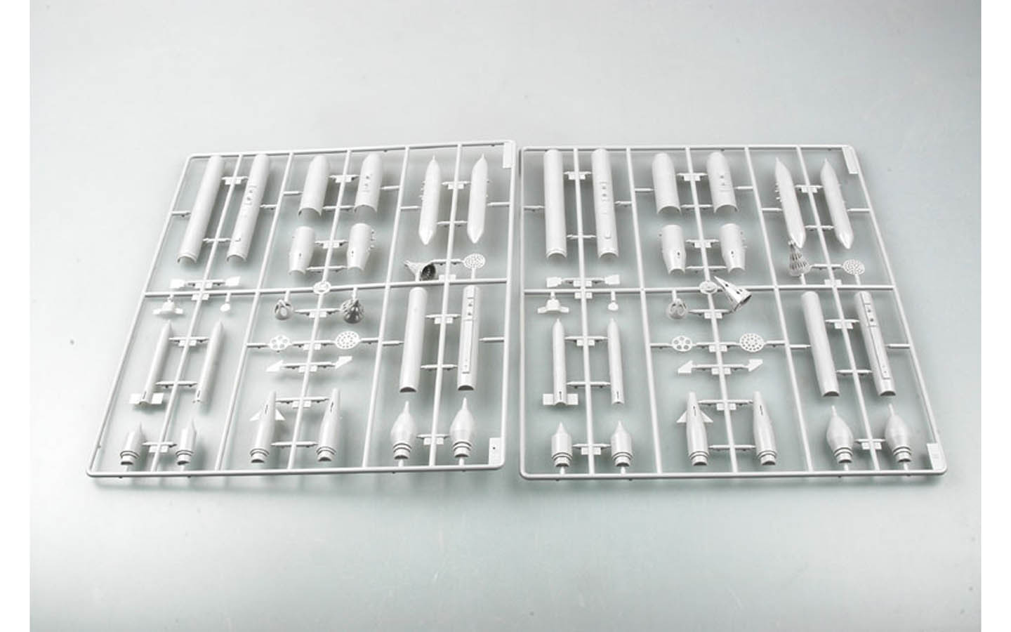 MiG-23MF Flogger-B - Trumpeter 03209 | kingshobby.com