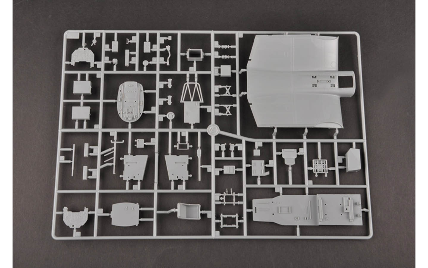 Junkers Ju-87R Stuka - Trumpeter 03216 | kingshobby.com