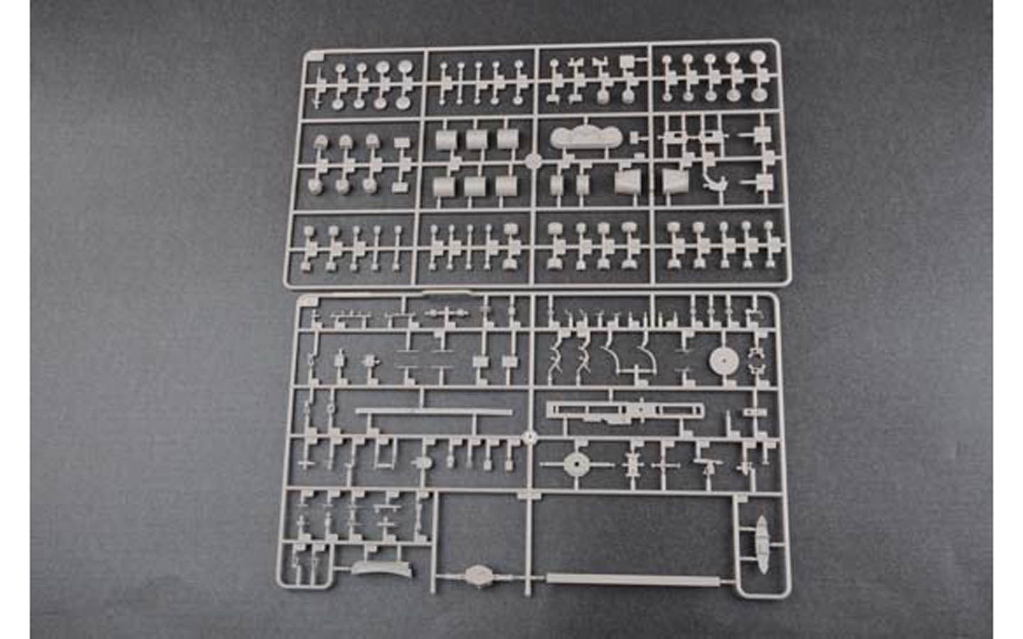 USS Iowa BB-61 - Trumpeter 03706 | kingshobby.com