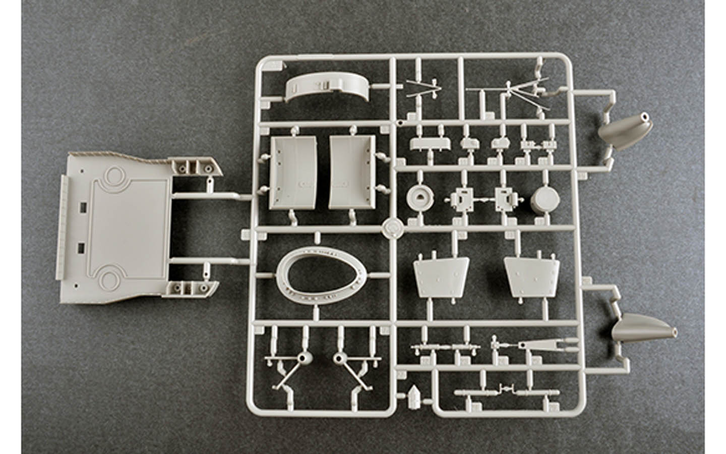 German Scharnhorst Battleship - Trumpeter 03715 | kingshobby.com