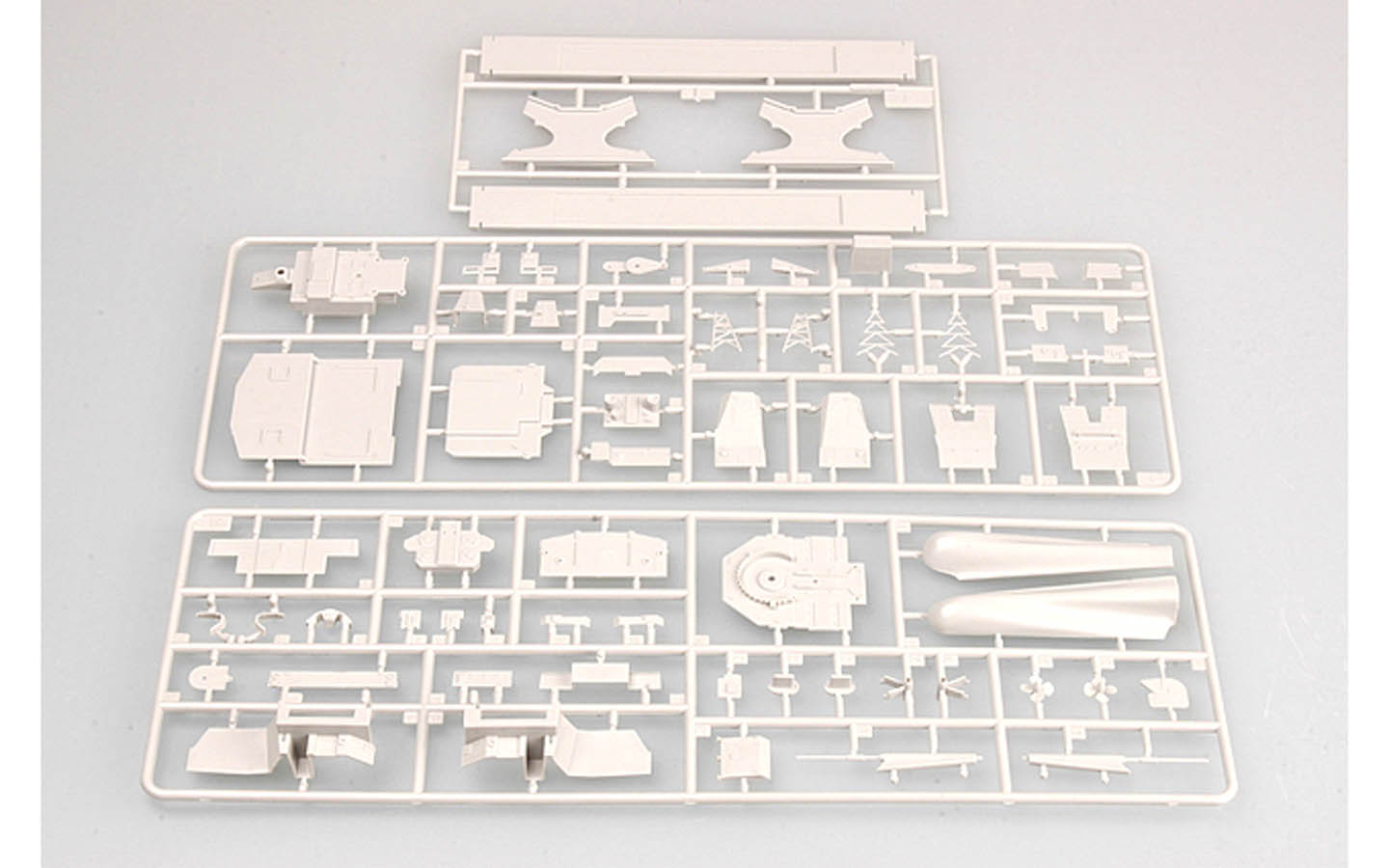 Russian Navy Udaloy Class Destroyer Admiral Panteleyev - Trumpeter ...