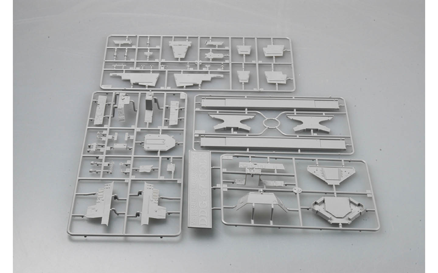 USS Cole DDG-67 - Trumpeter 04524 | kingshobby.com