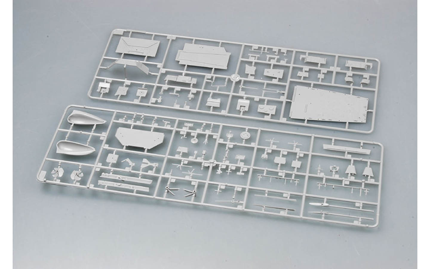 USS Hopper DDG-70 - Trumpeter 04525 | kingshobby.com