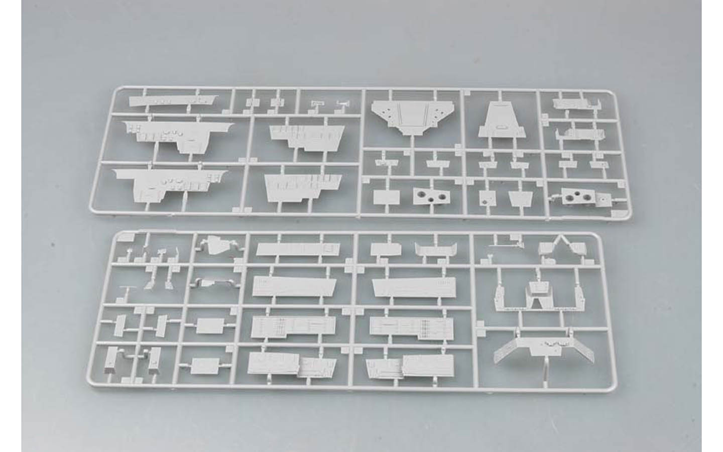 USS Momsen DDG-92 - Trumpeter 04527 | kingshobby.com